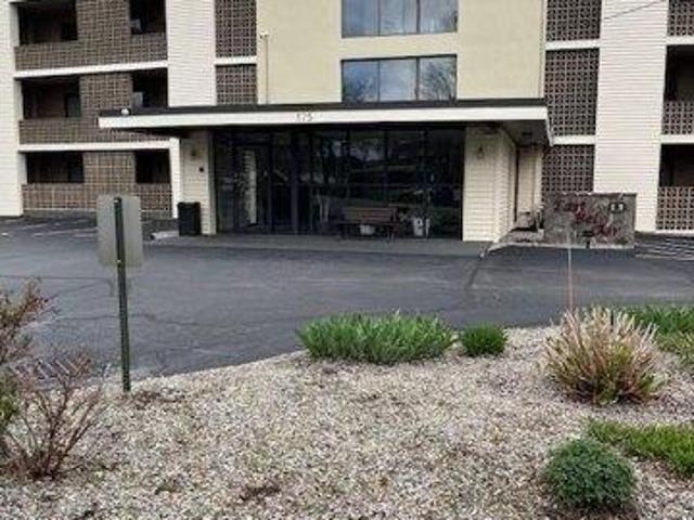 2 bedroom, Cranston RI 02920 102411532