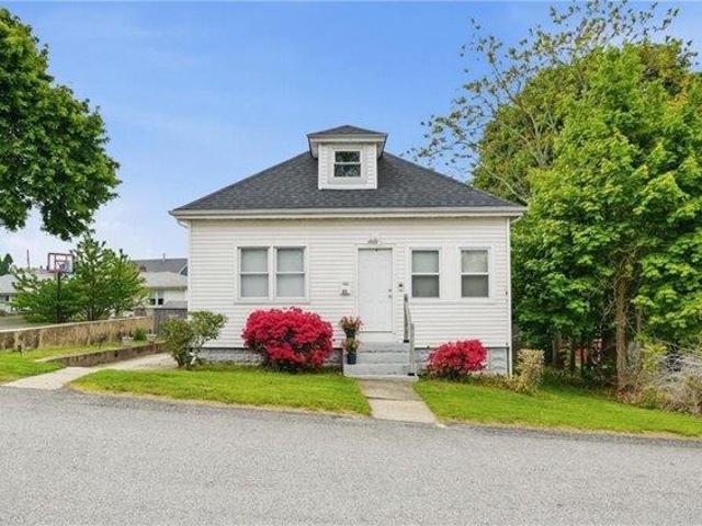 2 bedroom, Cranston RI 02920 LS102447220