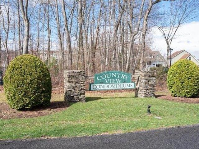 2 bedroom, Cranston RI 02921 102724068