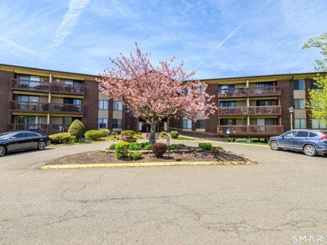 2 bedroom, Cromwell CT 06416 102761839