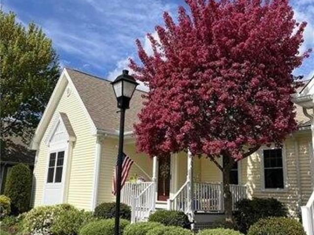 2 bedroom, Cumberland RI 02864 102029431