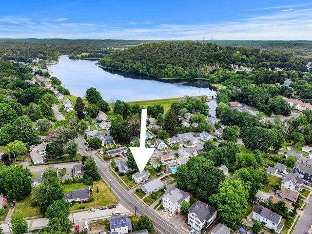 2 bedroom, Amesbury MA 01913 104569646