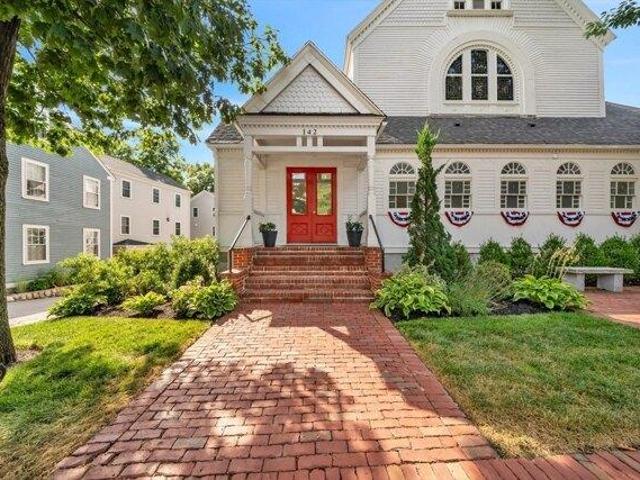 2 bedroom, Amesbury MA 01913 104761701