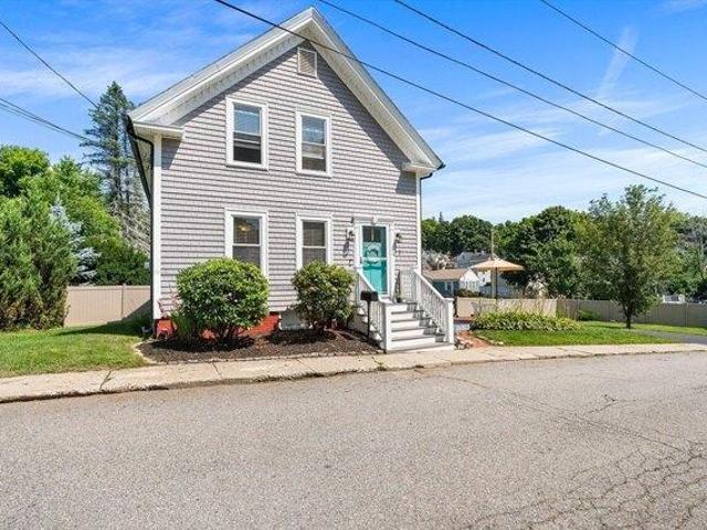 2 bedroom, Amesbury MA 01913 105060675
