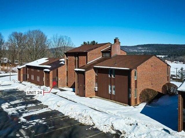 2 bedroom, Amherst MA 01002 102778119