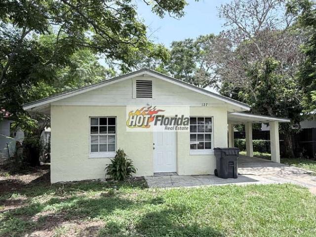 2 Bedroom and 1 Bathroom House
