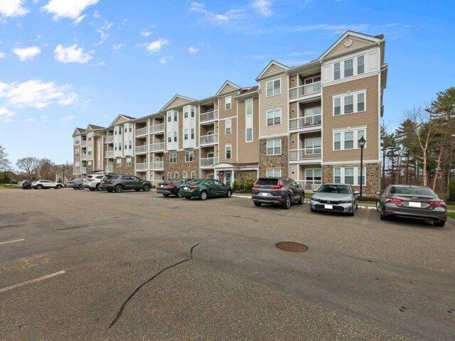 2 bedroom, Andover MA 01810 LS102632760
