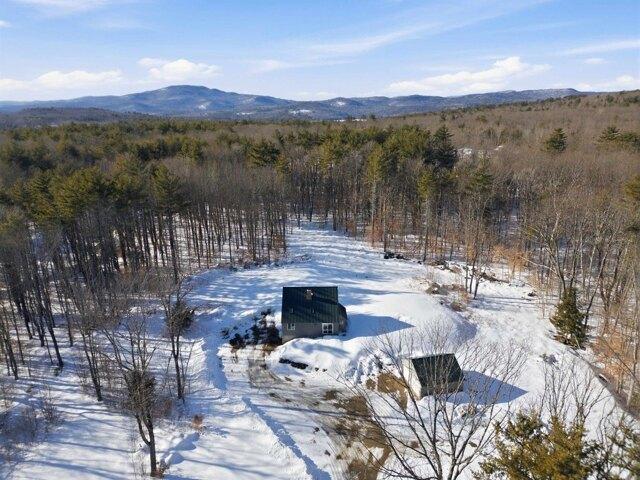 2 bedroom, Andover NH 03216 LS102254568