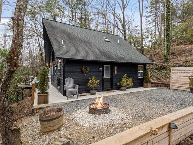2 bedroom, Andrews NC 28901 88296376