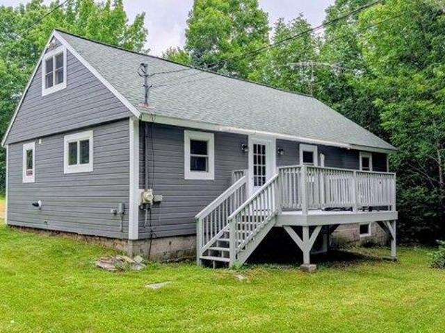 2 bedroom, Abbot ME 04406 104851595