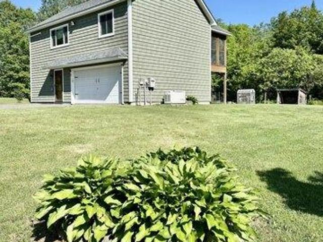 2 bedroom, Abbot ME 04406 103184728