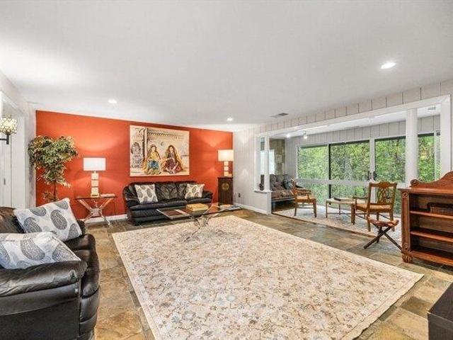 2 bedroom, Acton MA 01720 LS102089641