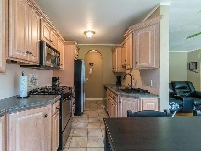 2 bedroom, Agawam MA 01001 102344100