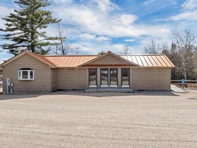 2 bedroom, Alton NH 03809 LS93636394