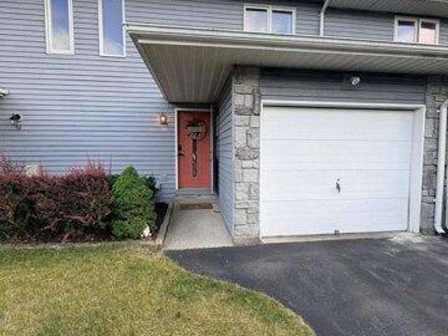 2 bedroom, Albany NY 12203 103622622