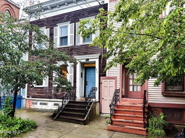 2 bedroom, Albany NY 12210 103623972