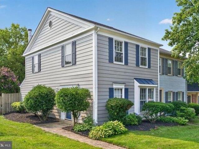 2 bedroom, Alexandria VA 22315 104902949