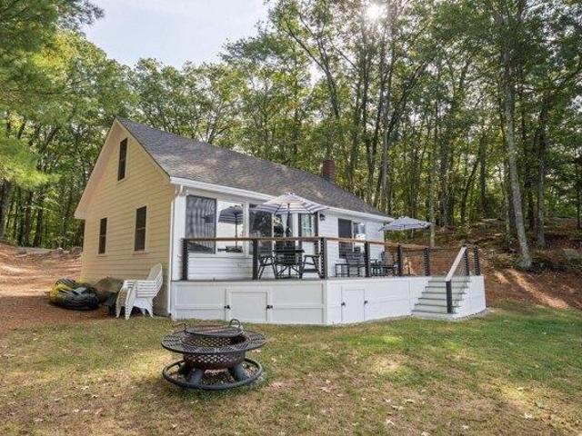 2 bedroom, Alfred ME 04002 102410309
