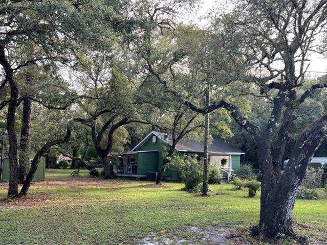 2 bedroom, Apalachicola FL 32320 LS92290253