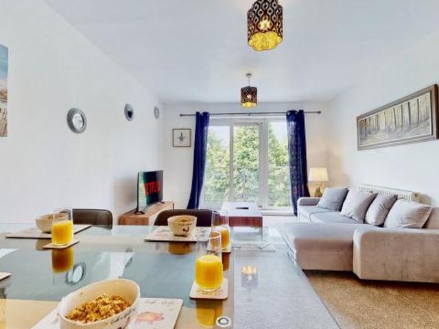 2 Bedroom Apartment Maidstone Maidstone LS71834596
