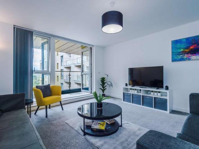 2 Bedroom Apartment Manchester Manchester 101848765