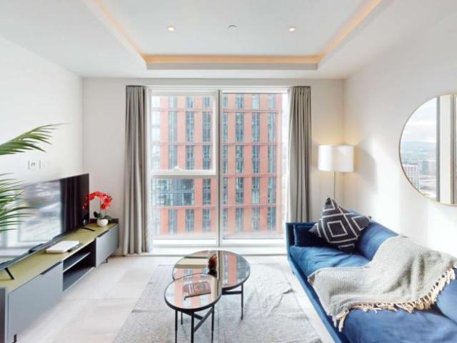 2 Bedroom Apartment Manchester Manchester LS101849437