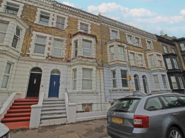 2 Bedroom Apartment Margate Kent LS99161745