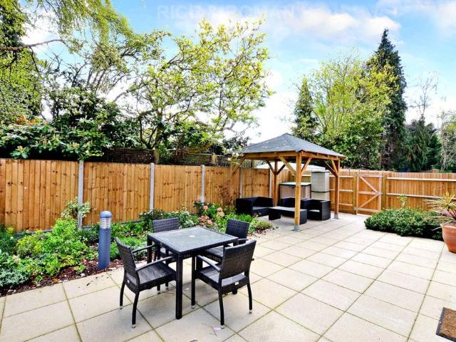 2 Bedroom Apartment, Meadows House – Walton