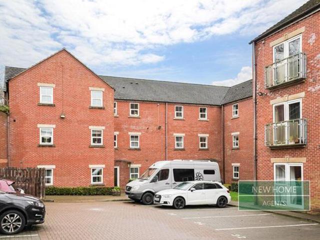 2 Bedroom Apartment Morley Leeds LS100366379