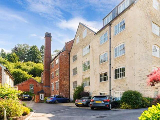 2 Bedroom Apartment Nailsworth Gloucestershire 101025490