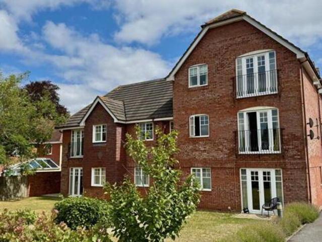 2 Bedroom Apartment Newbury West Berkshire 98801007