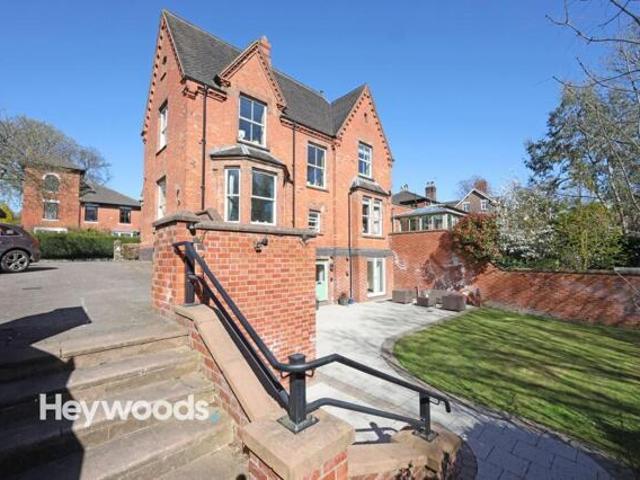 2 Bedroom Apartment Newcastle Under Lyme Staffordshire LS101676692