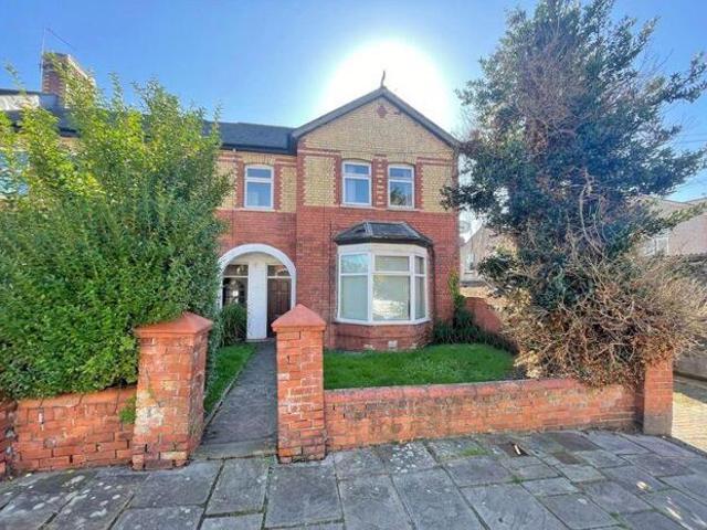 2 Bedroom Apartment Newport Isle Of Wight LS99840138