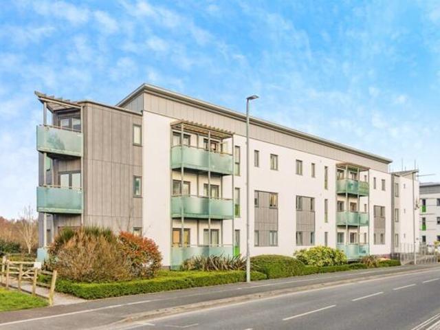 2 Bedroom Apartment Newton Abbot Devon 88950583
