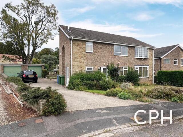 2 Bedroom Apartment North Yorkshire North Yorkshire LS98864651