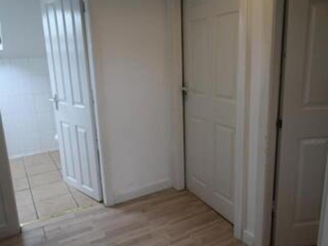 2 Bedroom Apartment North Yorkshire North Yorkshire LS100644543