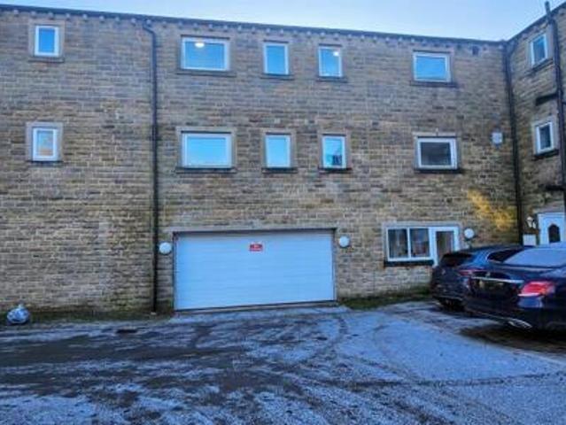 2 Bedroom Apartment North Yorkshire North Yorkshire LS100953744