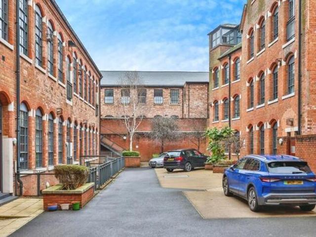 2 Bedroom Apartment Nottingham Nottingham 99092525