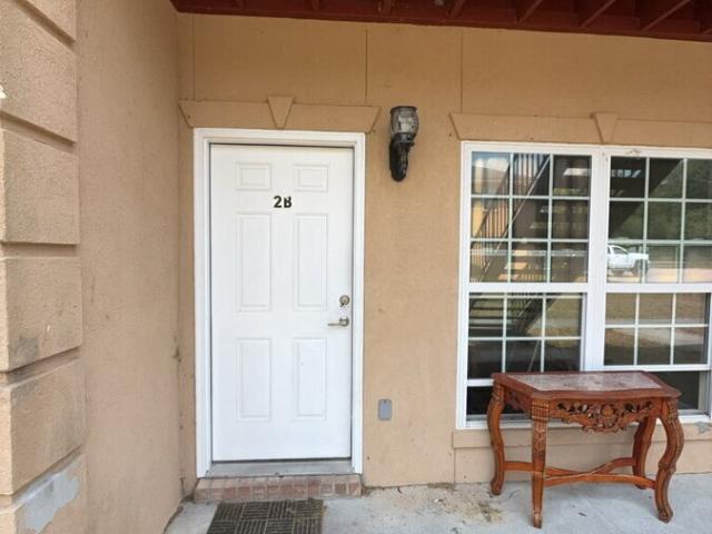 2 Bedroom Apartment at 1050 Harry Hagan Road!