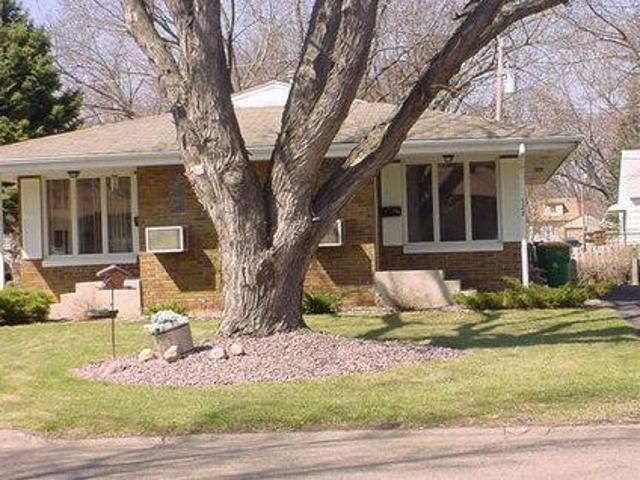2 Bedroom Apartment at 730 6th Ave S in, Hopkins, MN
