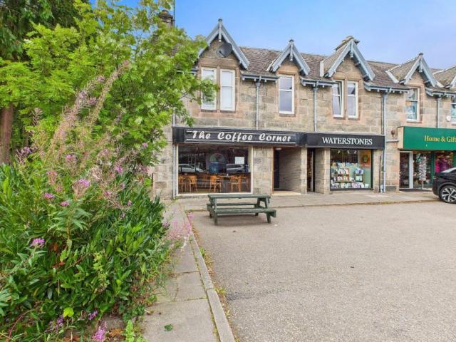 2 Bedroom Apartment Aviemore Aviemore 94126706