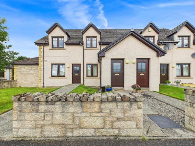 2 Bedroom Apartment Aviemore Aviemore 92352303