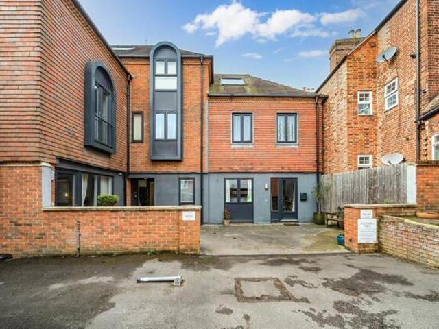 2 Bedroom Apartment Abingdon Oxfordshire 100855060