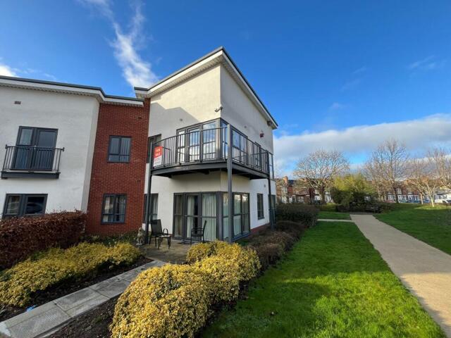 2 Bedroom Apartment Burton On Trent Staffordshire DE14 88280570