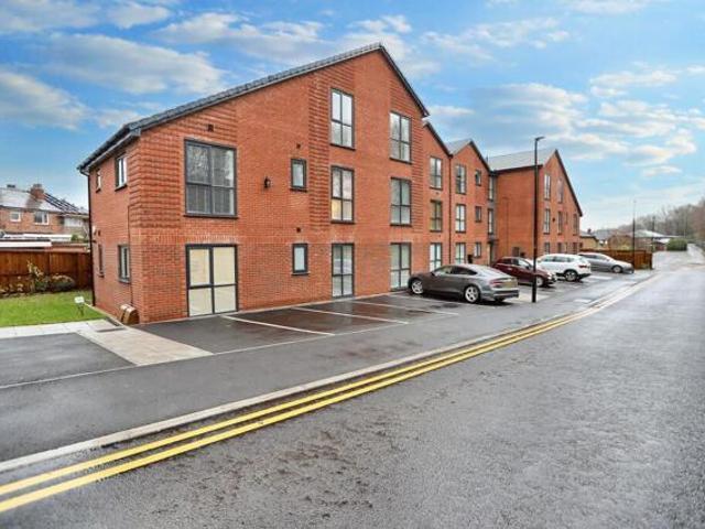 2 Bedroom Apartment Bury Bury LS101678486