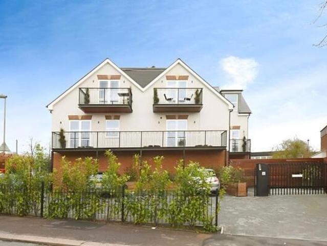 2 Bedroom Apartment Barnet Greater London LS100614768