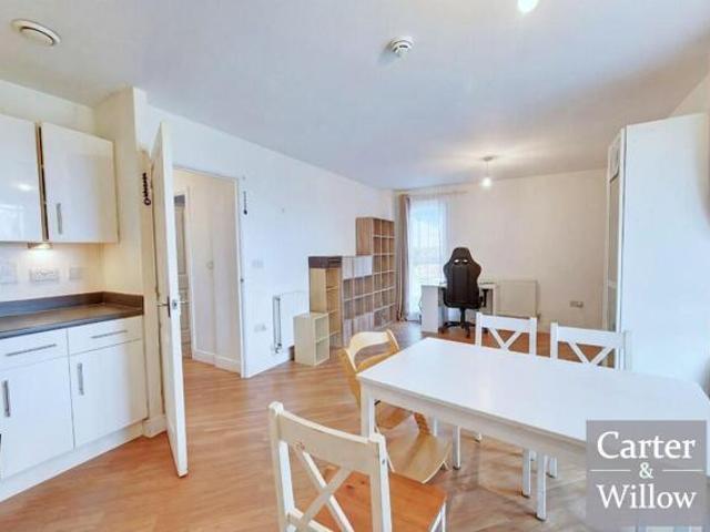 2 Bedroom Apartment Barking Essex Great London LS101379001