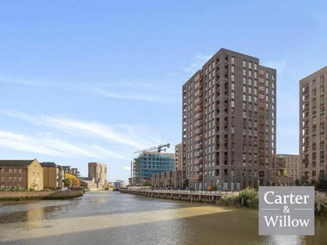 2 Bedroom Apartment Barking Essex Great London 100825083