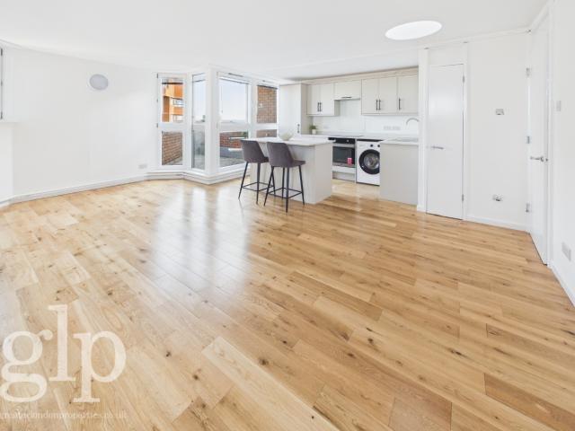 2 Bedroom Apartment, Berenger Tower, Chelsea, SW10, London 72089
