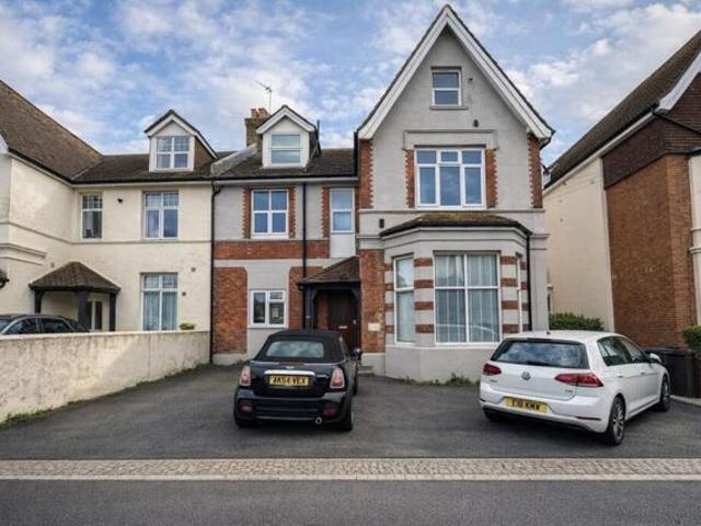 2 Bedroom Apartment Bexhill East Sussex 100096562